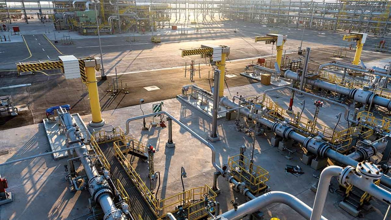 Haradh and Hawiyah Gas Compression Project feature | Aramco Life